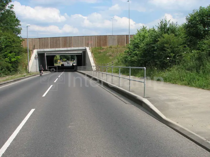 Interclamp Pipe Clamp Road Safety Barriers