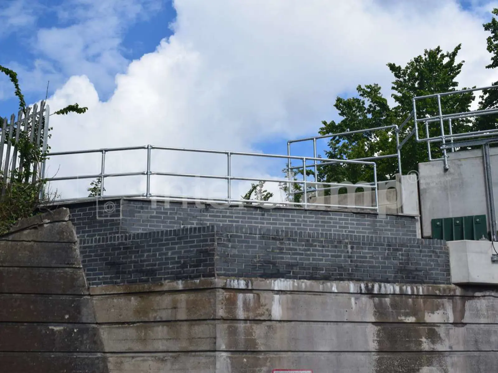 Interclamp Steel Balustrade Rail Bridge Guardrail